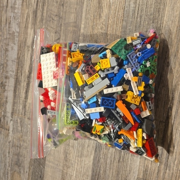 Lego | Toys | Lego Mystery Grab Bag Of Assorted Legos Mystery Bag 6 ...